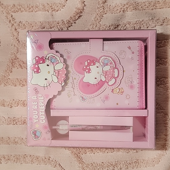 Hello Kitty | Accessories | Hello Kitty Notebook Set Nwot Pink | Poshmark
